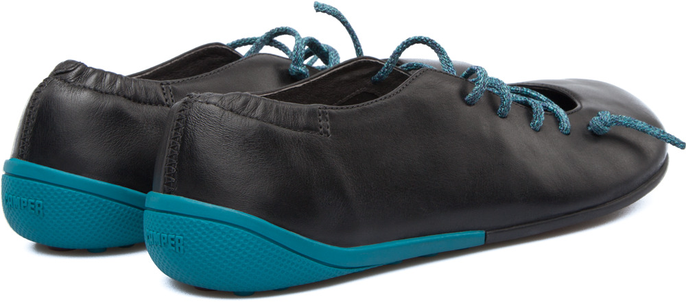 Peu for Women - Winter collection - Camper USA